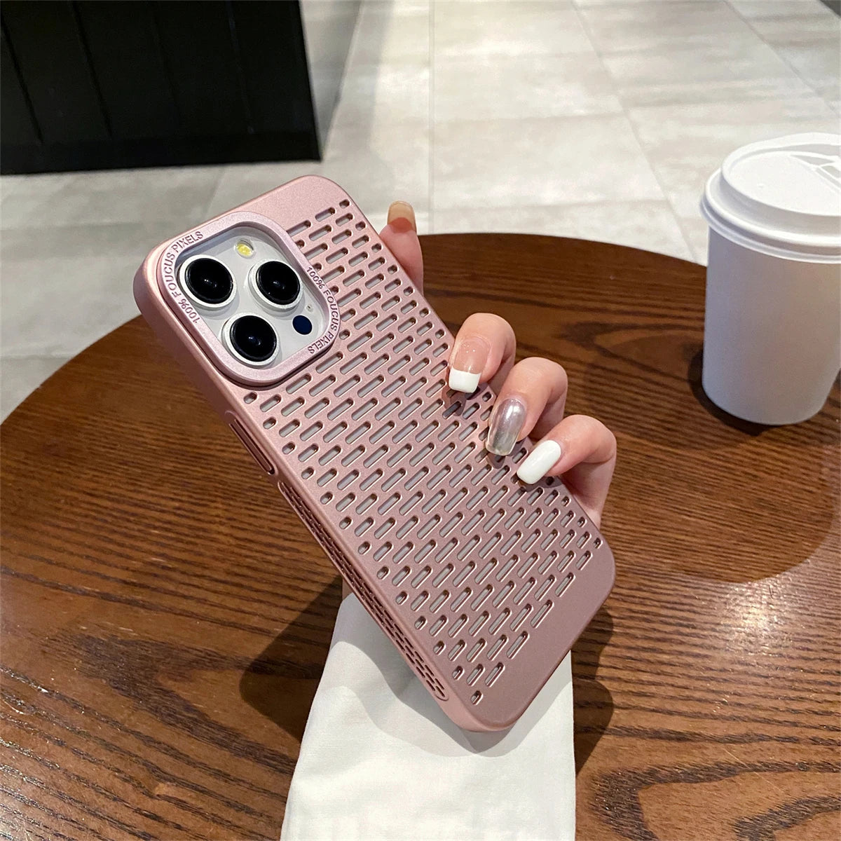 Luxury Heat Dissipation Mesh iPhone Case – HoHo Cases